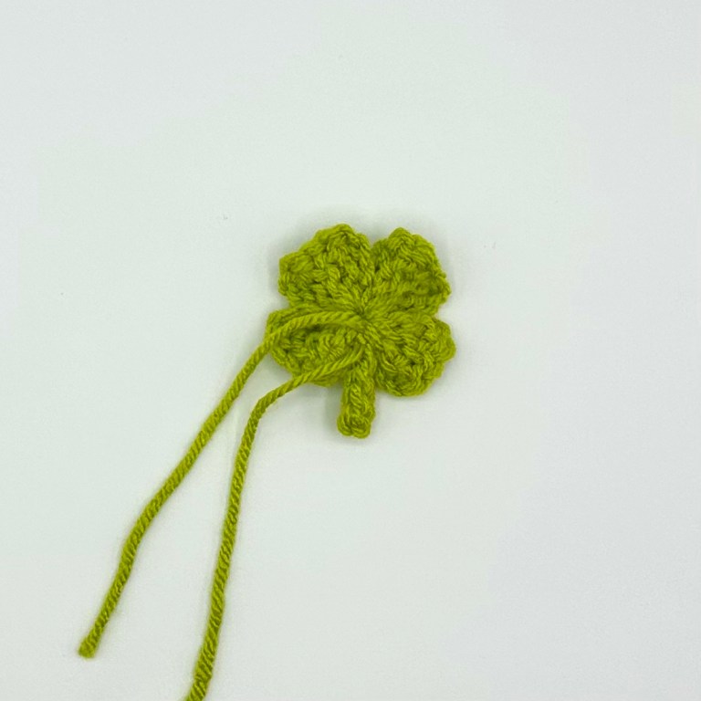 Crochet Four-Leaf Clover (Free Pattern) – StephieGCrafts